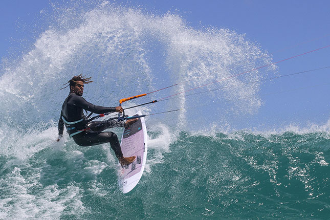 Everything you need to know about kitesurfing